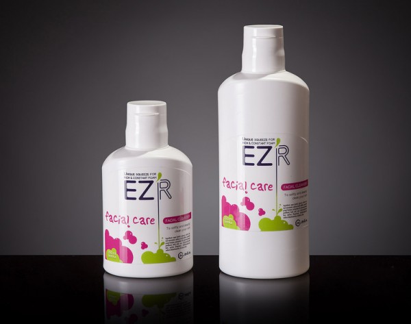 EZ'R Squeeze Foamer de Albéa, packaging inteligente que produce espuma ...